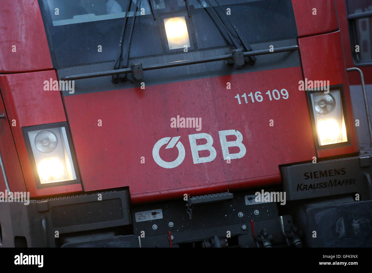Hamburg, Deutschland. 28. Juli 2016. Ein EuroNight Nachtzug von ÖBB ...