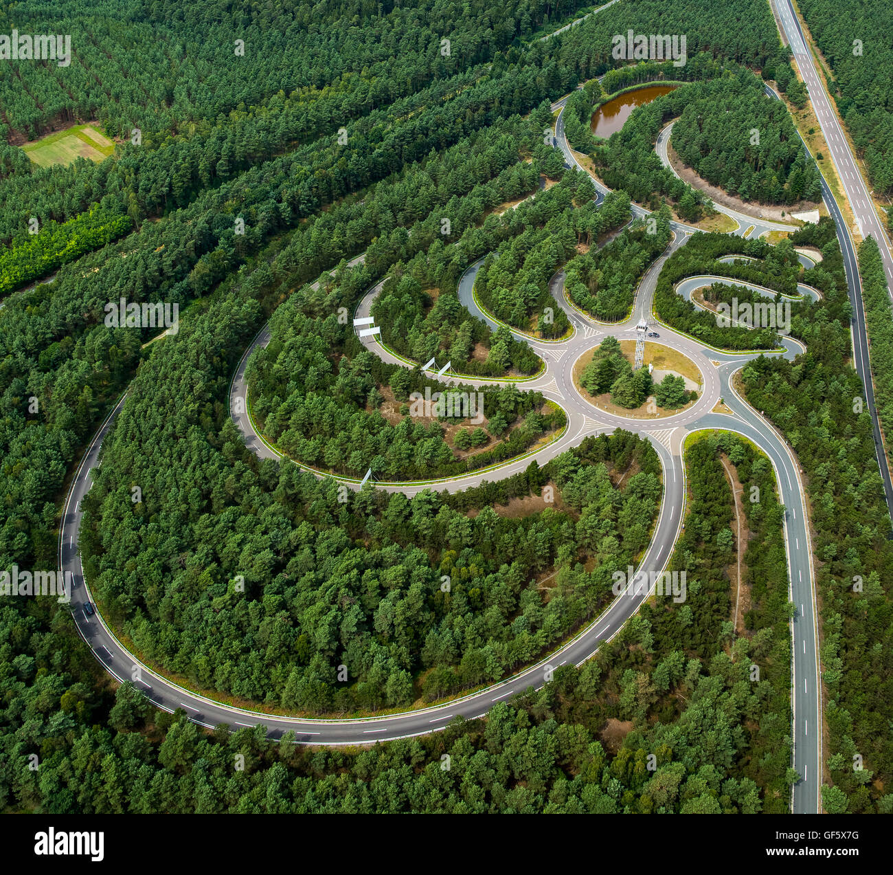 Volkswagen ag test track ehra lessien -Fotos und -Bildmaterial in hoher ...