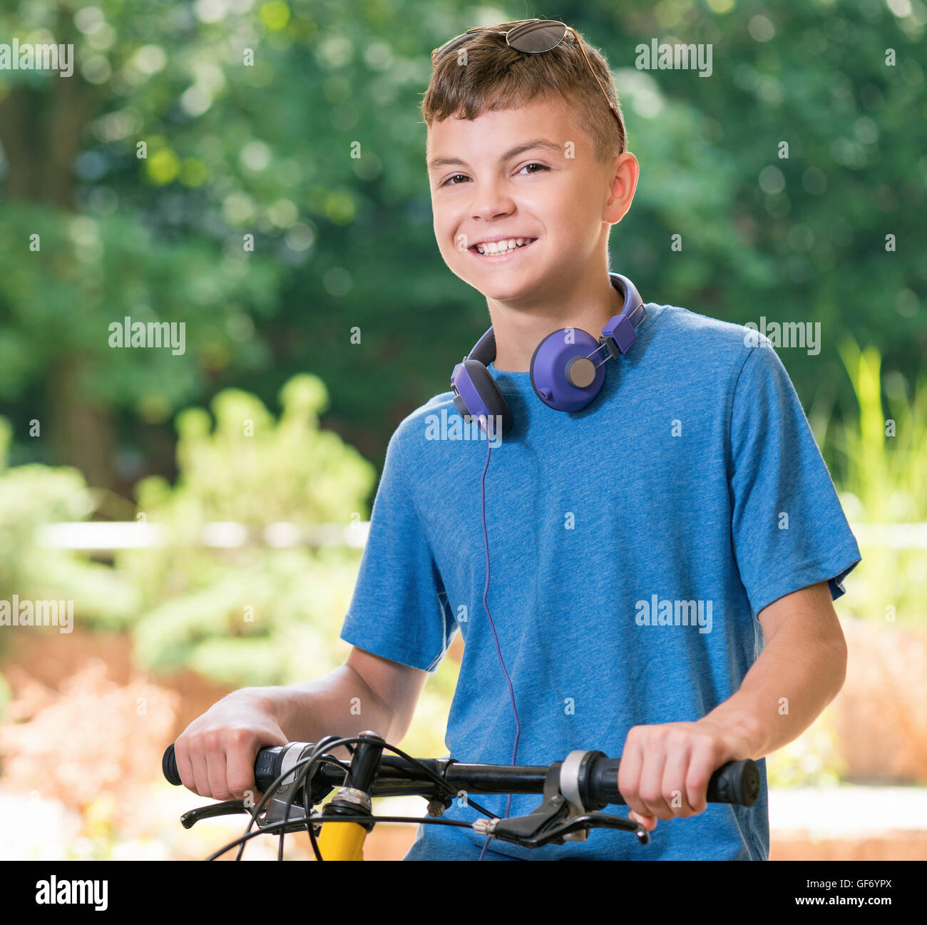 Teenager urban -Fotos und -Bildmaterial in hoher Auflösung – Alamy