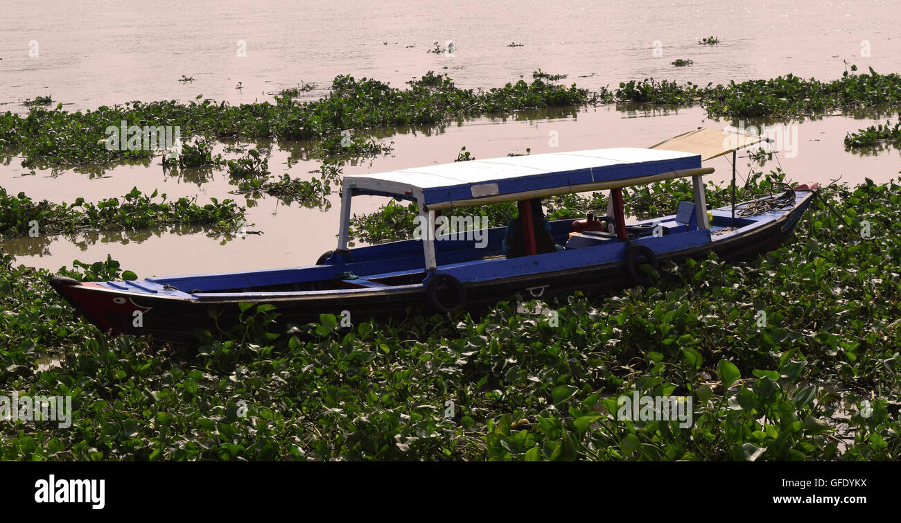 Saigon flussboot -Fotos und -Bildmaterial in hoher Auflösung – Alamy