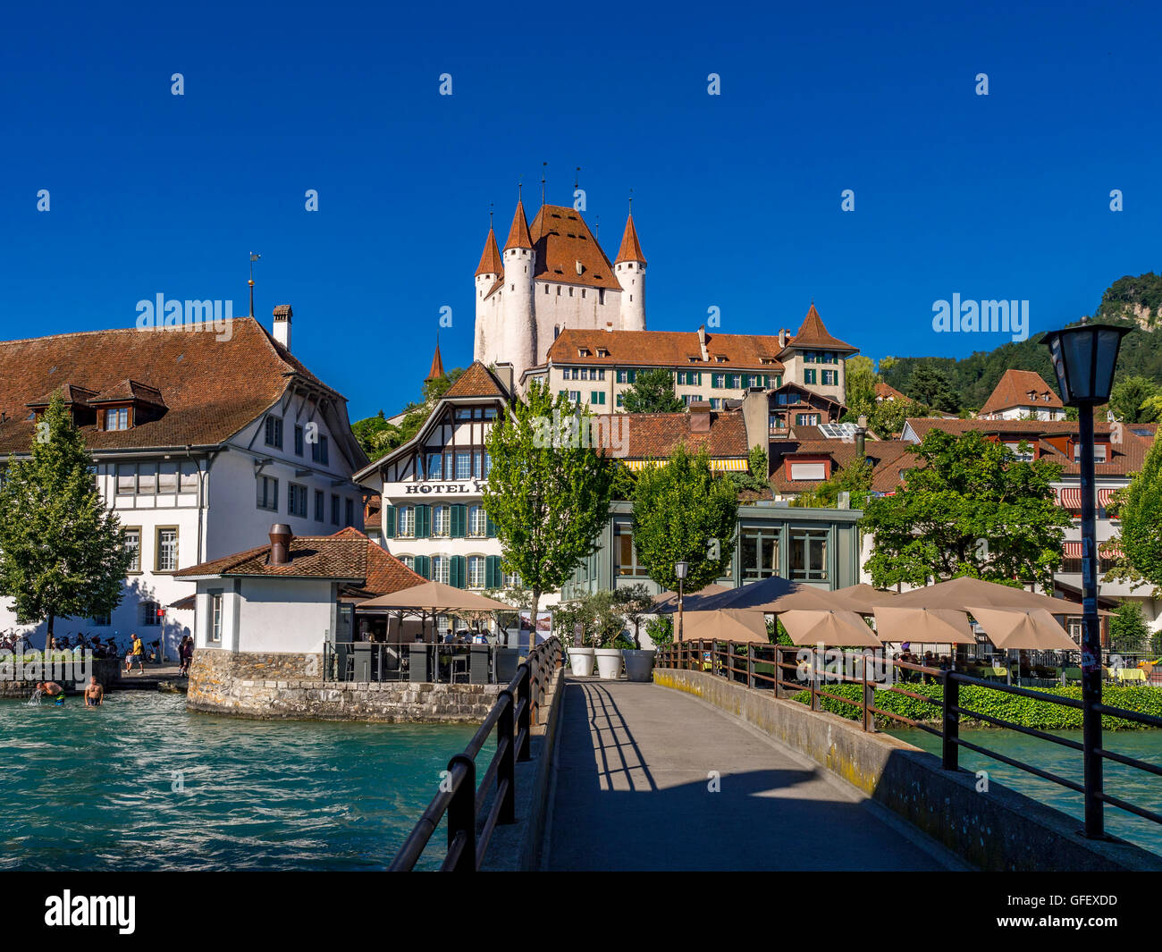 Altstadt thun schloss thun -Fotos und -Bildmaterial in hoher Auflösung ...