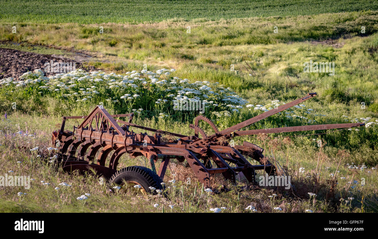 Bauernhof rechen -Fotos und -Bildmaterial in hoher Auflösung – Alamy
