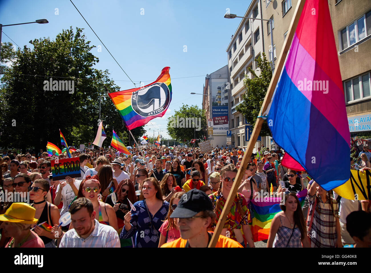 Regenbogen PRIDE Bratislava 2016, Queer Parade, LGBT Stockfotografie ...