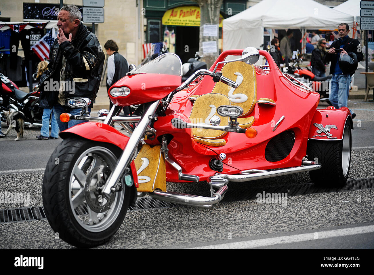 Harley davidson dreirad -Fotos und -Bildmaterial in hoher Auflösung – Alamy