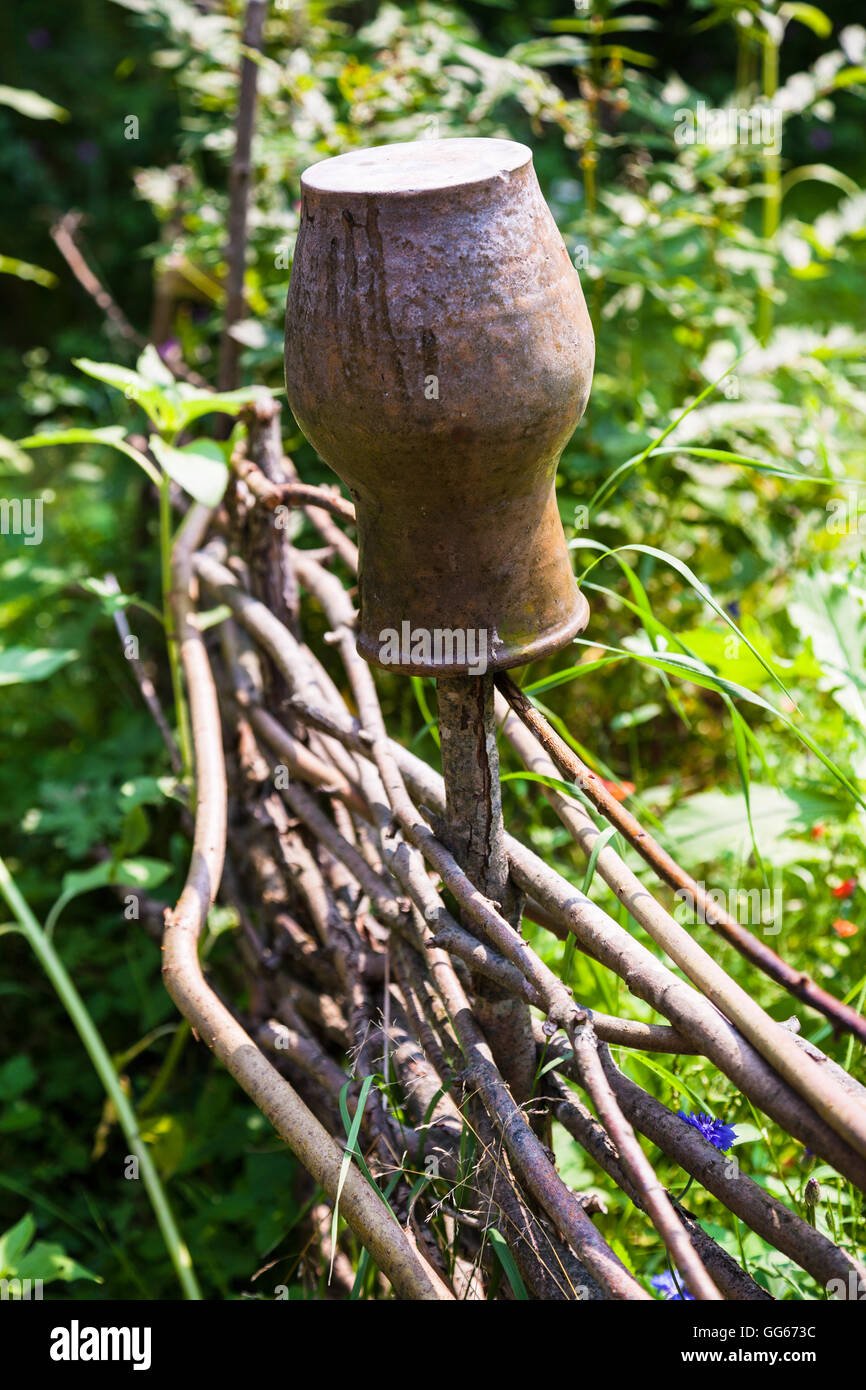 Alter tontopf -Fotos und -Bildmaterial in hoher Auflösung – Alamy