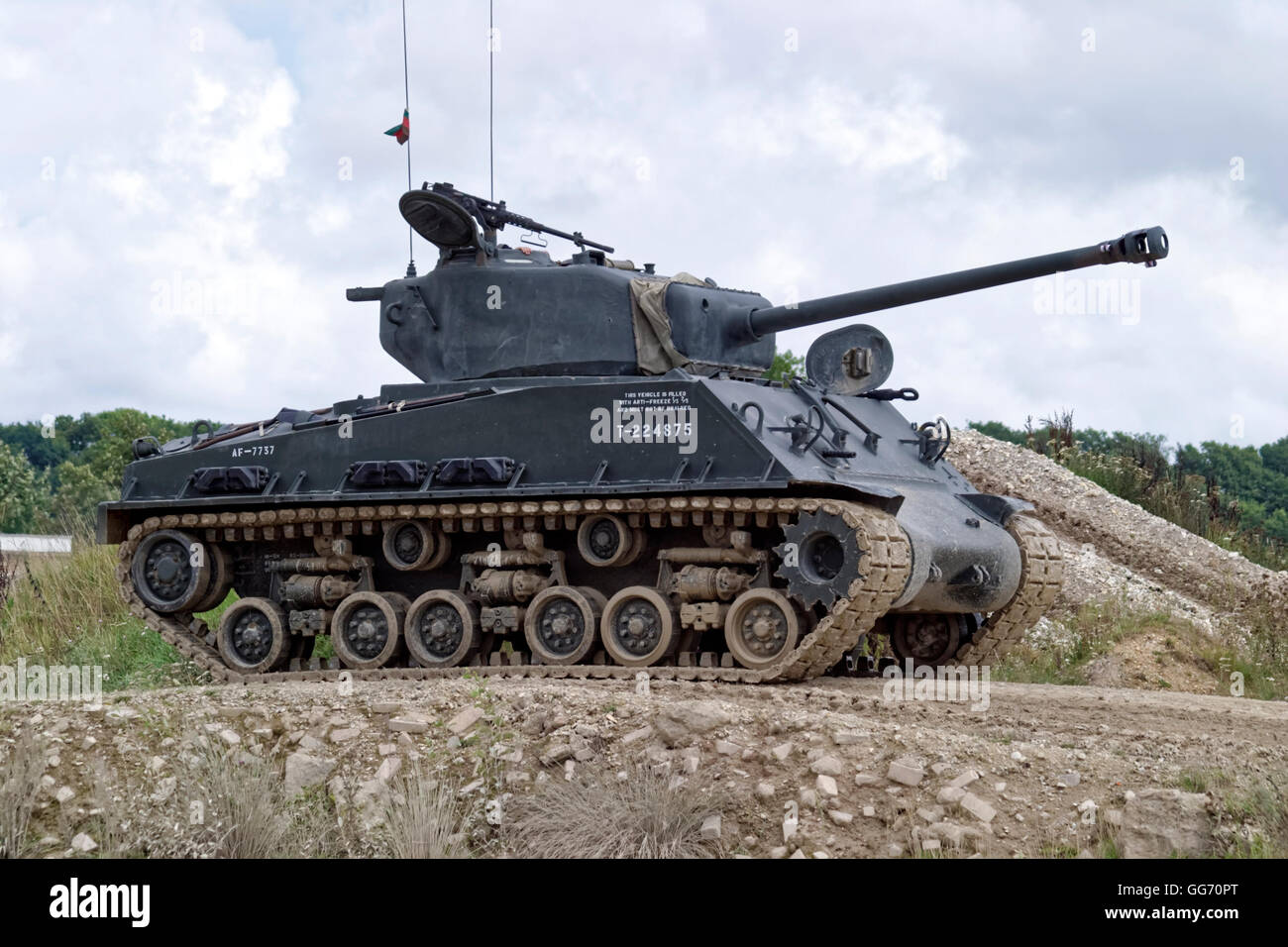 M4a2 76 hvss sherman tank -Fotos und -Bildmaterial in hoher Auflösung ...