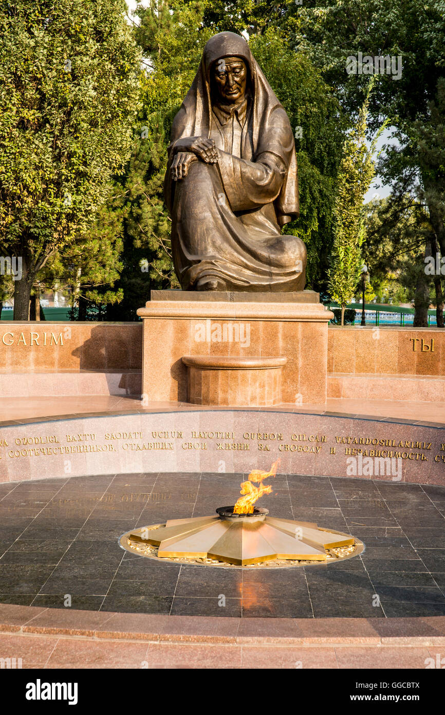 Skulptur des trauernden -Fotos und -Bildmaterial in hoher Auflösung – Alamy