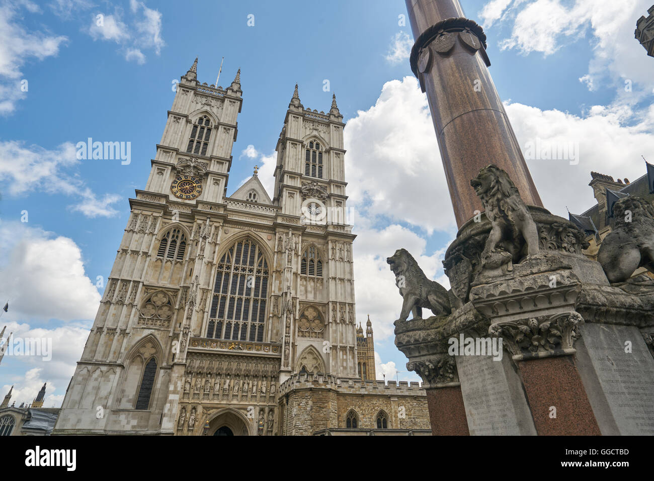 Front westminster abbey -Fotos und -Bildmaterial in hoher Auflösung – Alamy