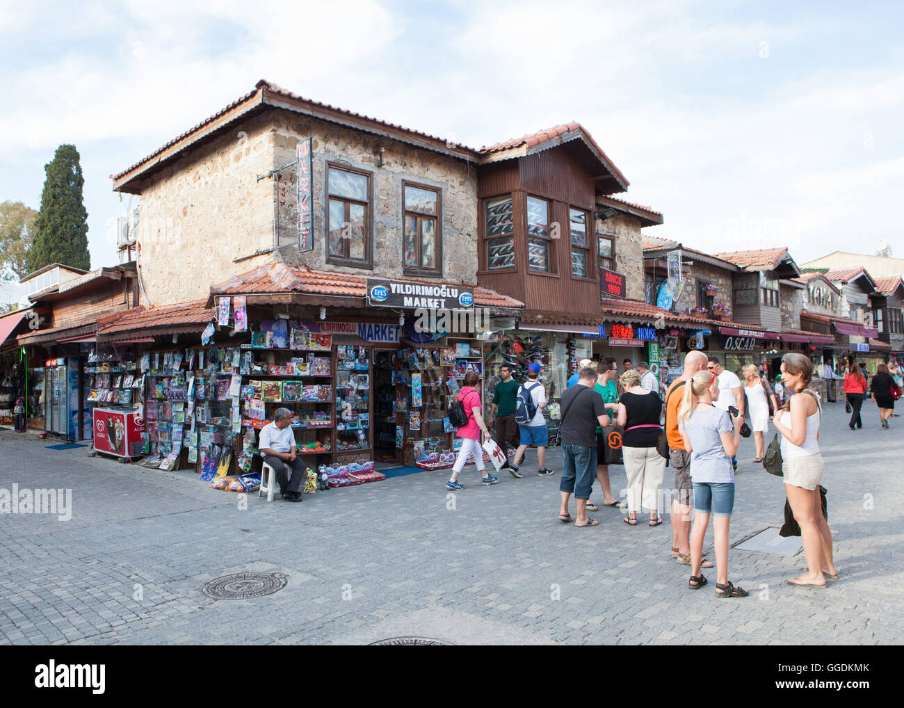 Souvenir-Shops in der Altstadt von Side, Antalya, Türkei ...