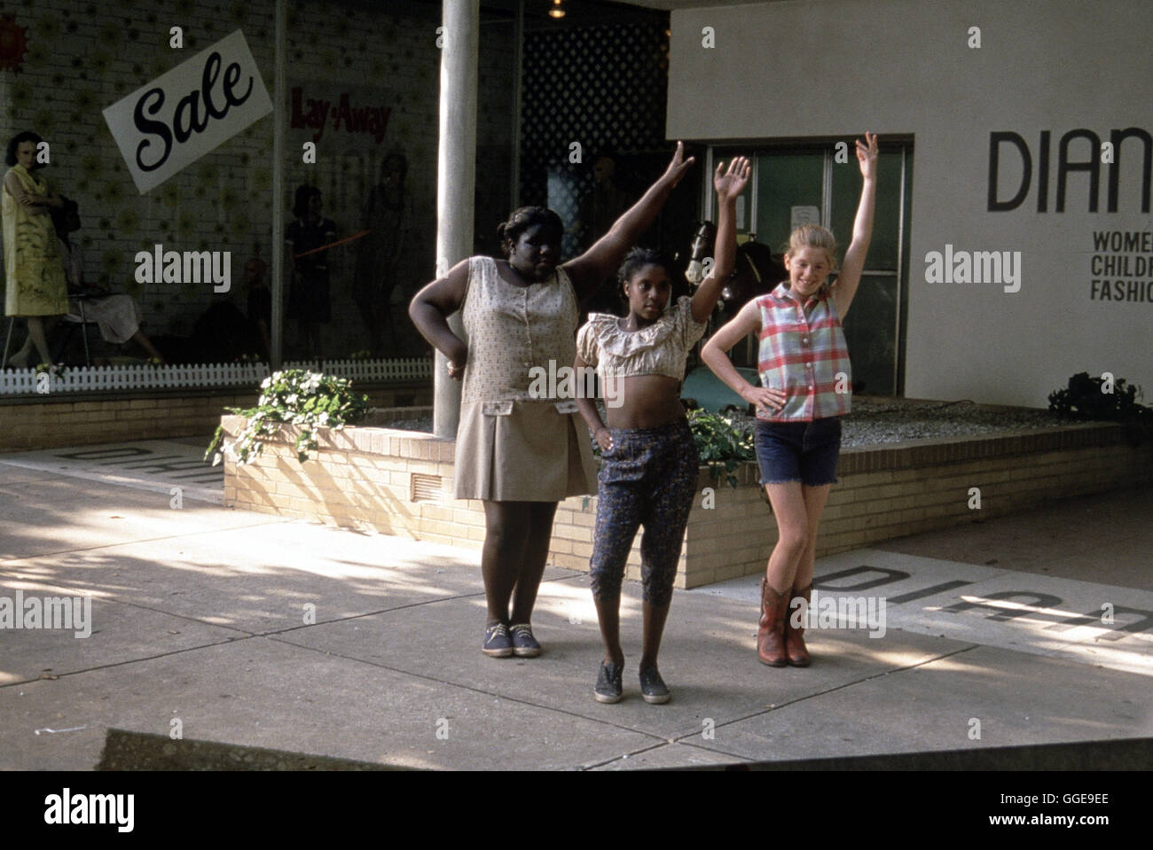 DAS BAUMHAUS / The Krieg USA 1994 / John Avnet Szene Mit Szene Mit LEXI RANDALL (Lidia, Re ...