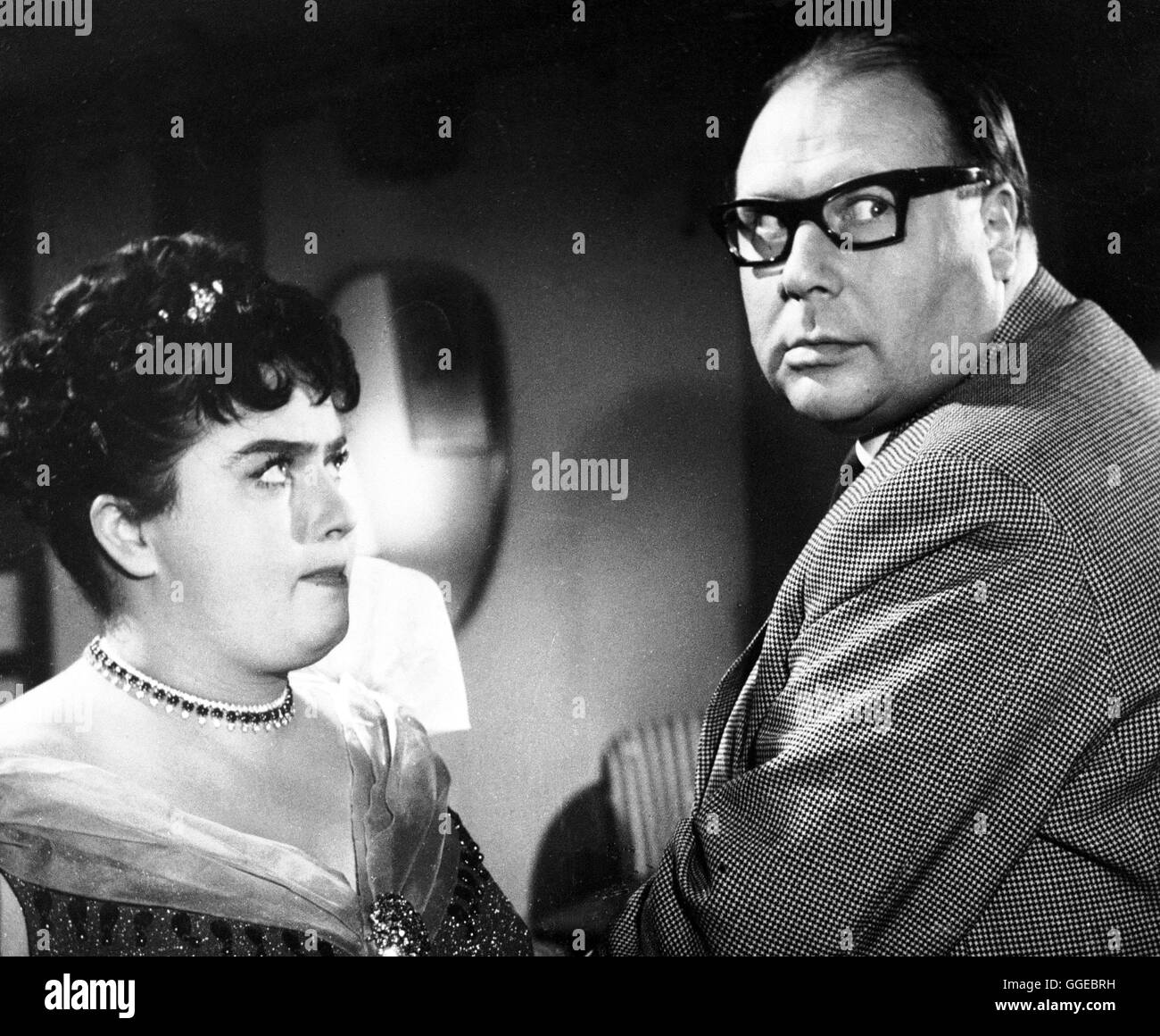 DRILLINGE AN BORD / Deutschland 1959 / Hans Müller TRUDE HERR (Lady ...