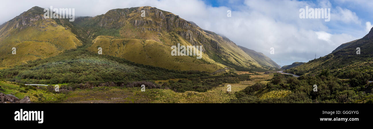 Andes berge ecuador -Fotos und -Bildmaterial in hoher Auflösung – Alamy