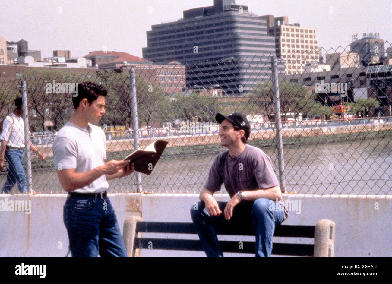 KISS ME GUIDO / Kiss me Guido USA 1997 / Tony Vitale Szene Mit Frankie (NICK SCOTTI) Und Warren ...