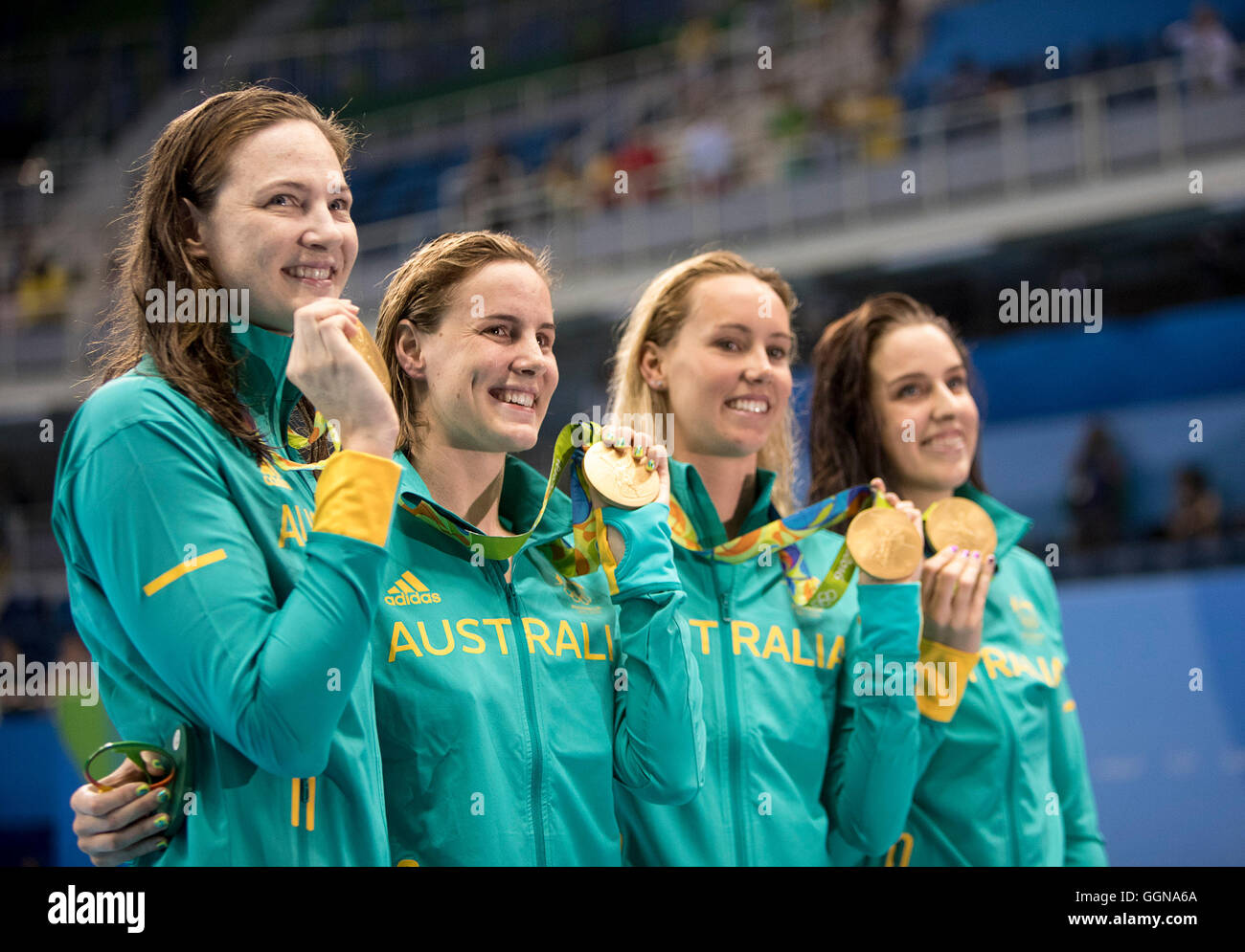 4x100m staffelfinale gewinnen -Fotos und -Bildmaterial in hoher Auflösung – Alamy