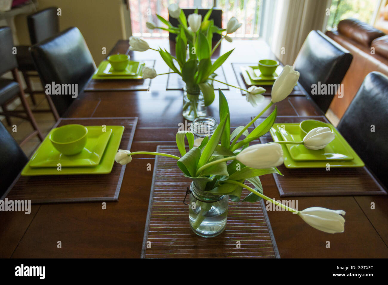 Welkende blumen -Fotos und -Bildmaterial in hoher Auflösung – Alamy
