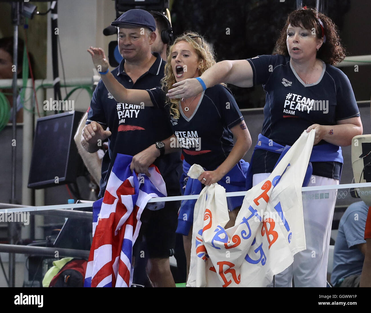 Mark und Caroline Peaty (links) mit Freundin Anna Zair im BBC-Studio ...