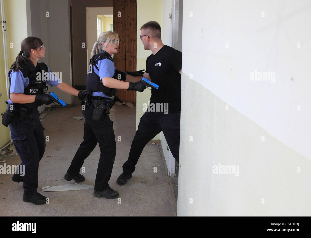Seeland, Deutschland. 8. August 2016. Studenten der Fachhochschule der ...
