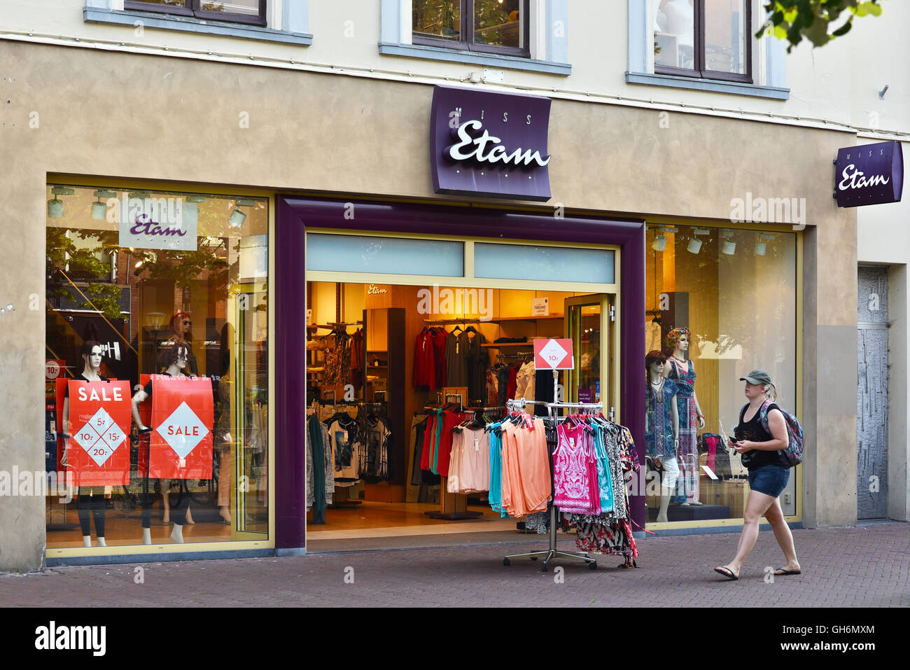 Fräulein etam -Fotos und -Bildmaterial in hoher Auflösung – Alamy
