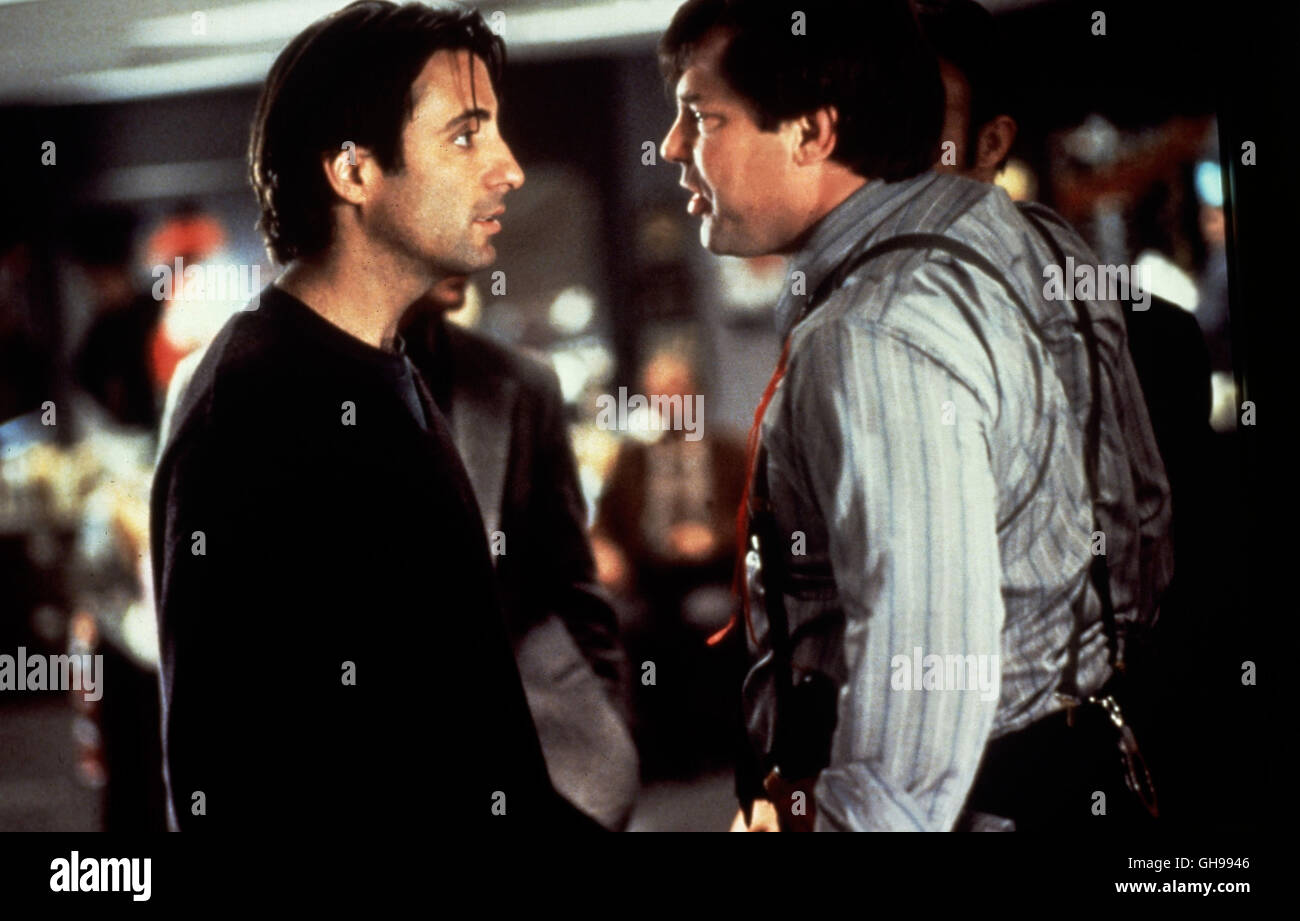 JENNIFER acht / Jennifer acht USA 1992 / Bruce Robinson Szene Mit ANDY ...