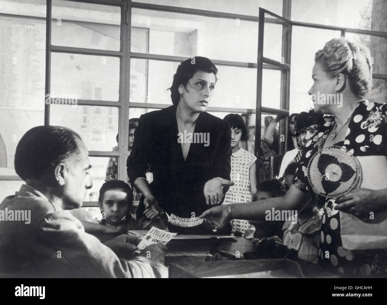 Tina apicella -Fotos und -Bildmaterial in hoher Auflösung – Alamy