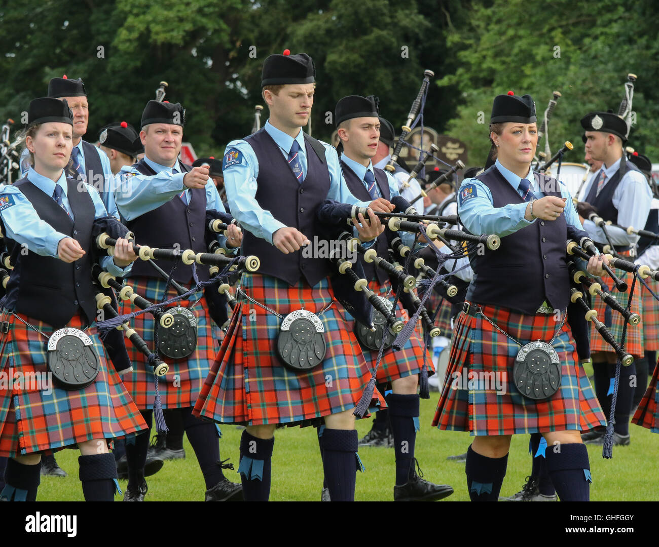 Die New Zealand Police Pipe Band in Aktion bei den Lisburn ...