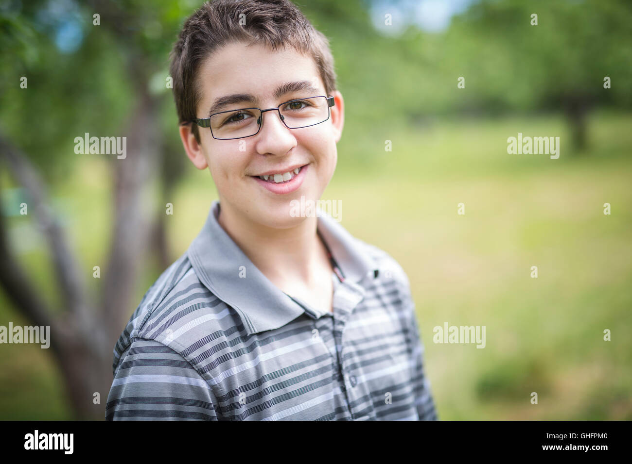 Cool aussehende kinder -Fotos und -Bildmaterial in hoher Auflösung – Alamy
