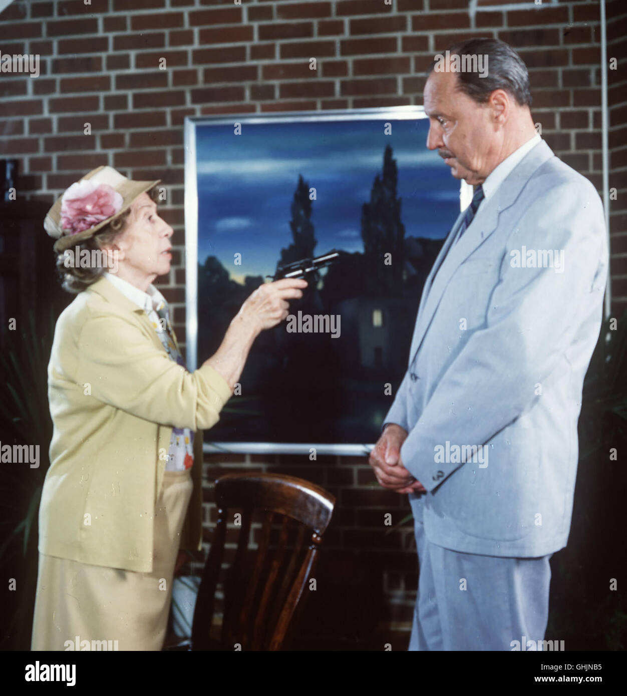 Mrs. Harris (INGE MEYSEL) Semesters Bei Dem alten Charmeur Andre Le ...