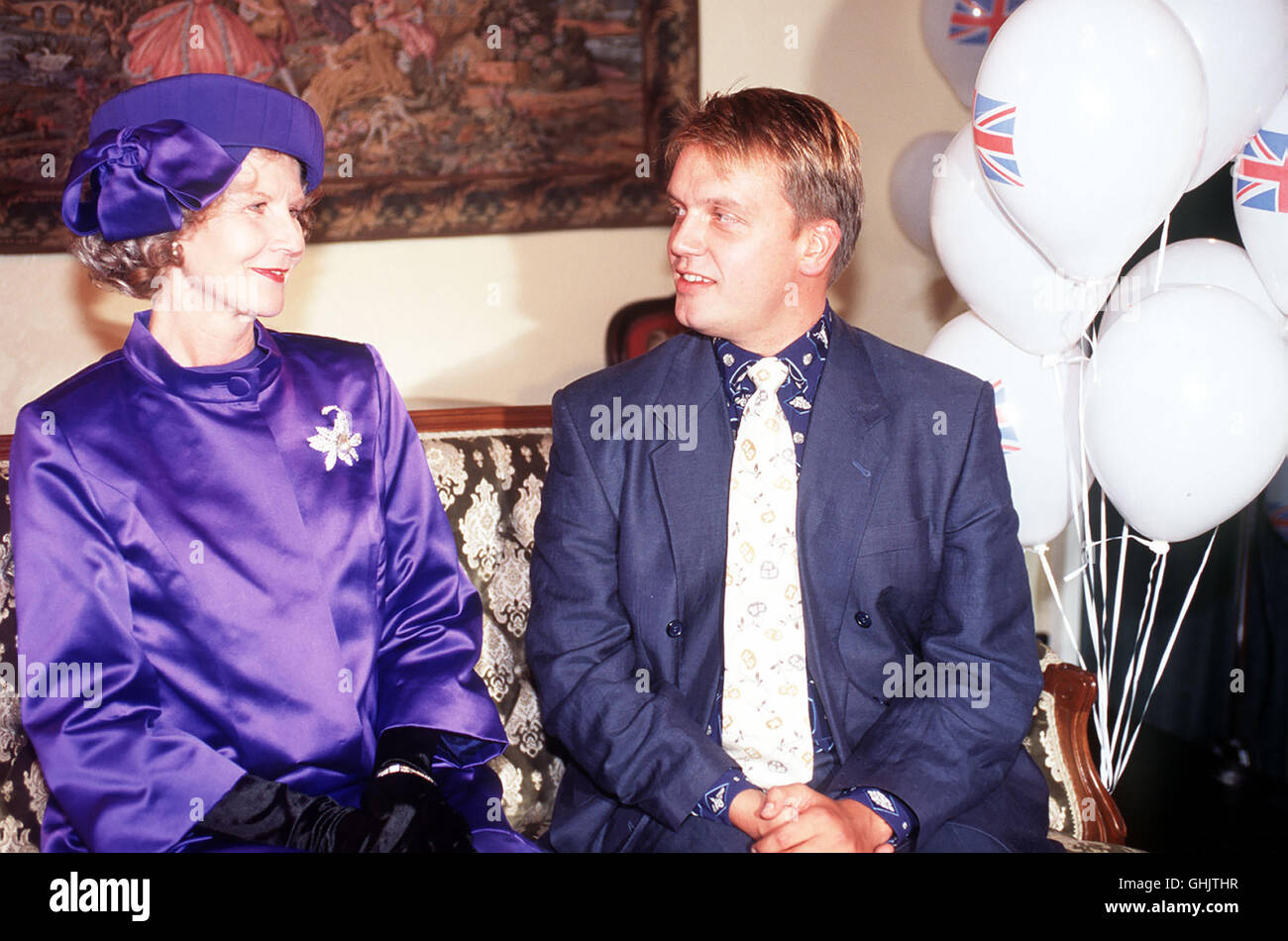 Äh sterben desolate Finanzlage Auszugleichen, erscheine Mann Eine ...