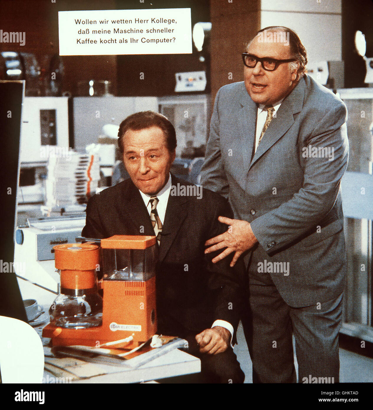 Heinz erhardt -Fotos und -Bildmaterial in hoher Auflösung - Seite 3 - Alamy