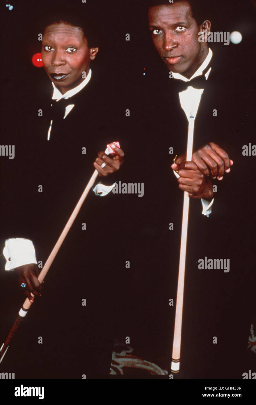 Mit Pool-Billard Sarah Collins (WHOOPI GOLDBERG) Für Sich Und Ihre ...