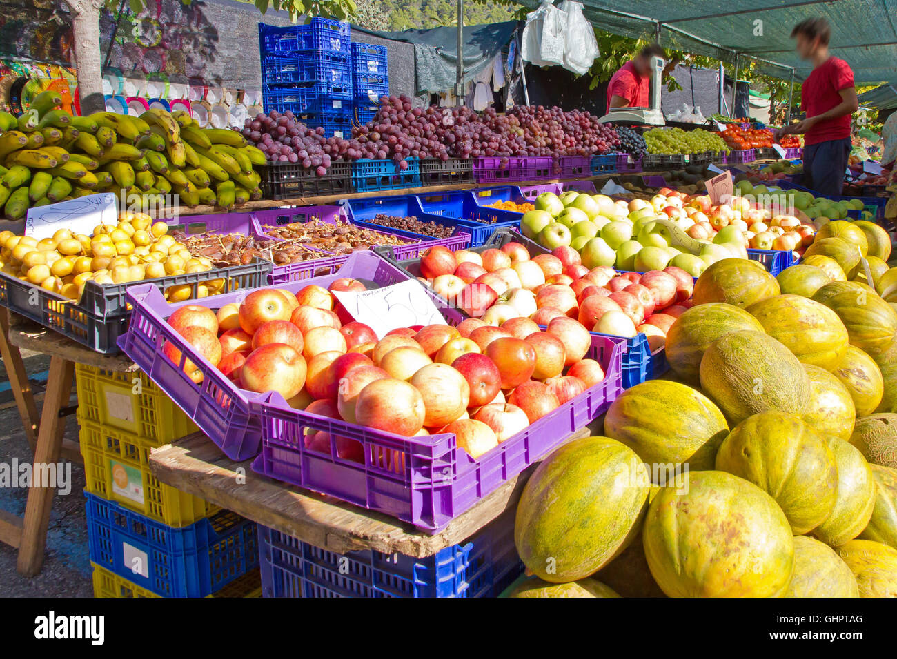 Bio supermarkt mitarbeiter Stockfotos und -bilder Kaufen - Alamy