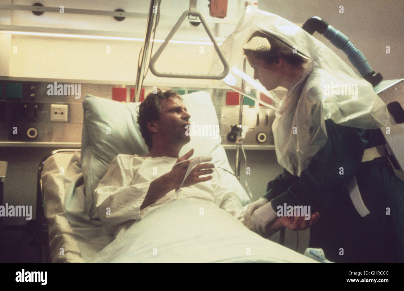 VIRUS X - DER ATEM DES TODES - Szene Mit Robert (PETER SATTMANN) Und ...