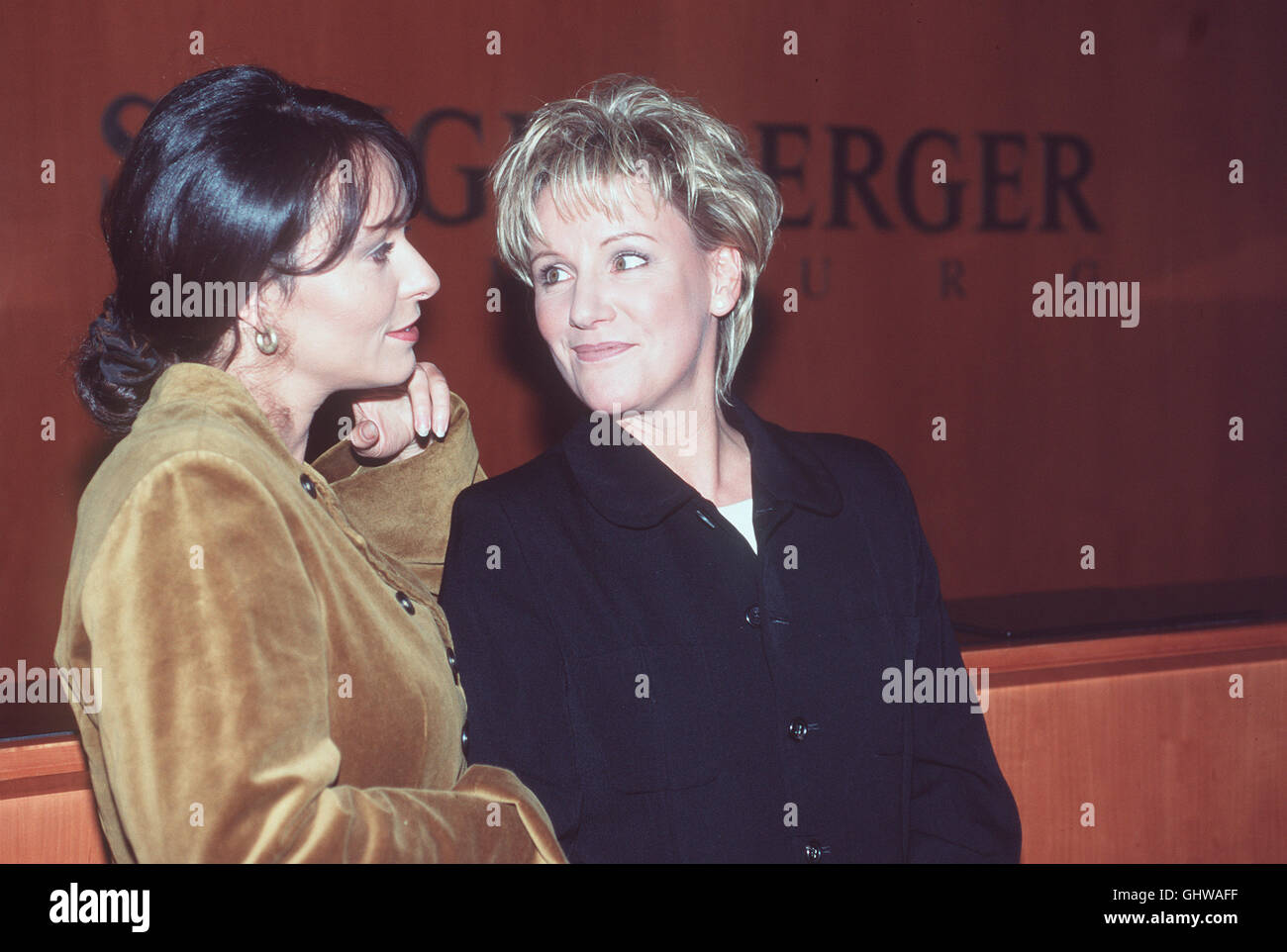 GIRL FRIENDS - FREUNDSCHAFT MIT HERZ - Foto: Ilka Frowein (TAMARA ...