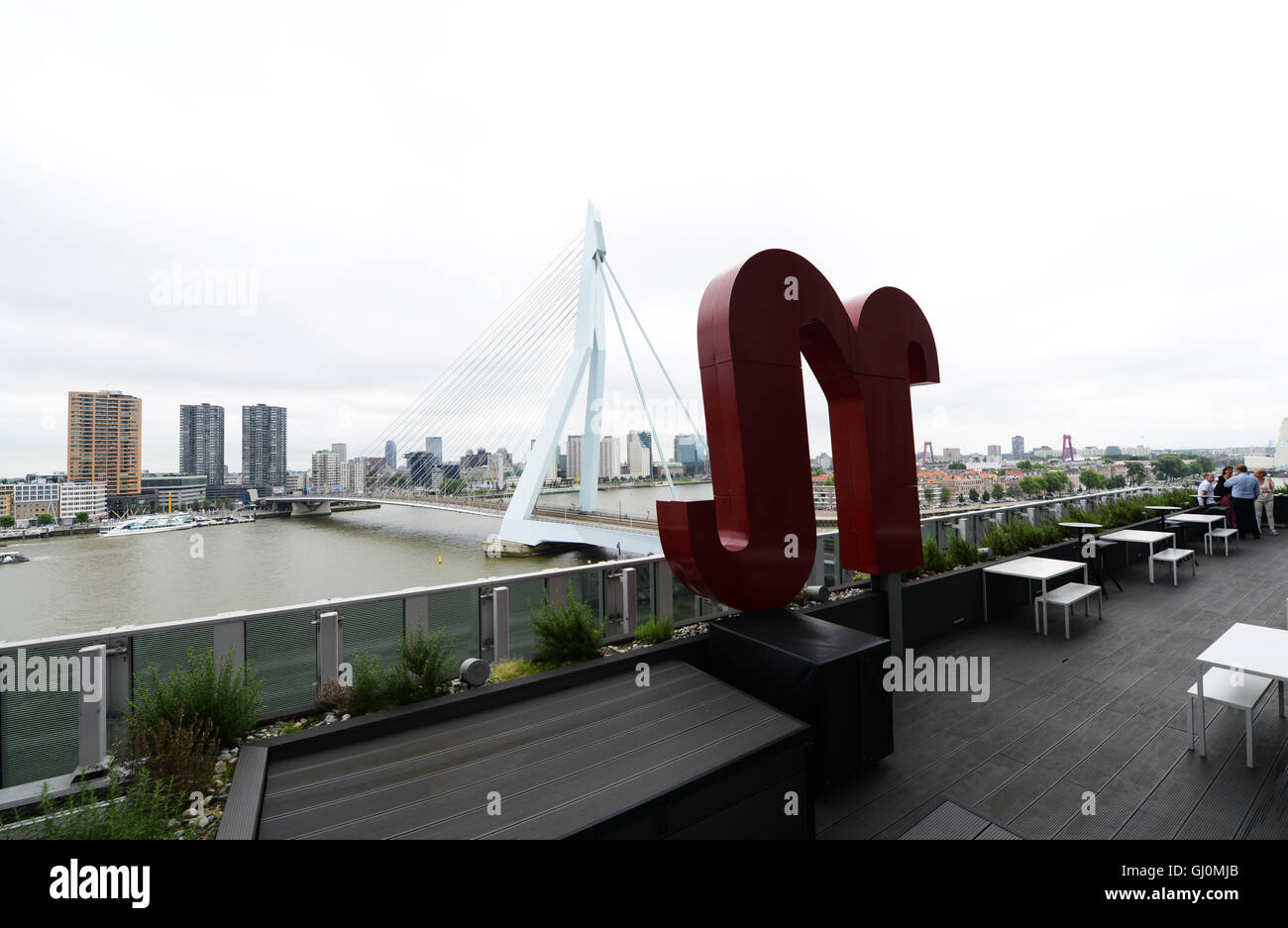 Rotterdam bar -Fotos und -Bildmaterial in hoher Auflösung – Alamy