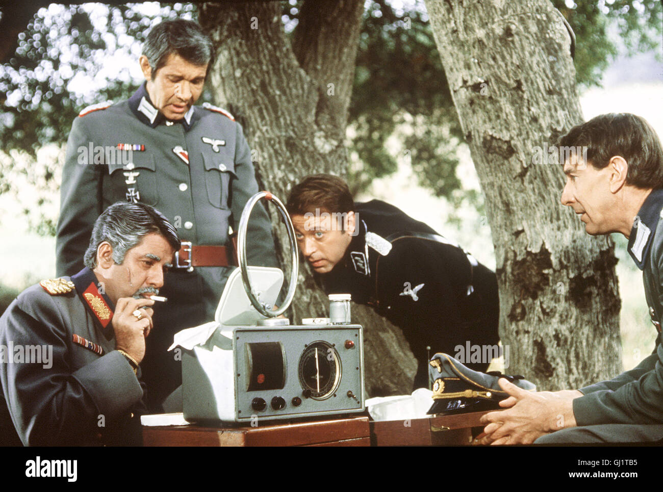 WO BITTE, GEHTS ZUR FRONT? - Als ihn-sterben U.S. - Armee anheizt ...