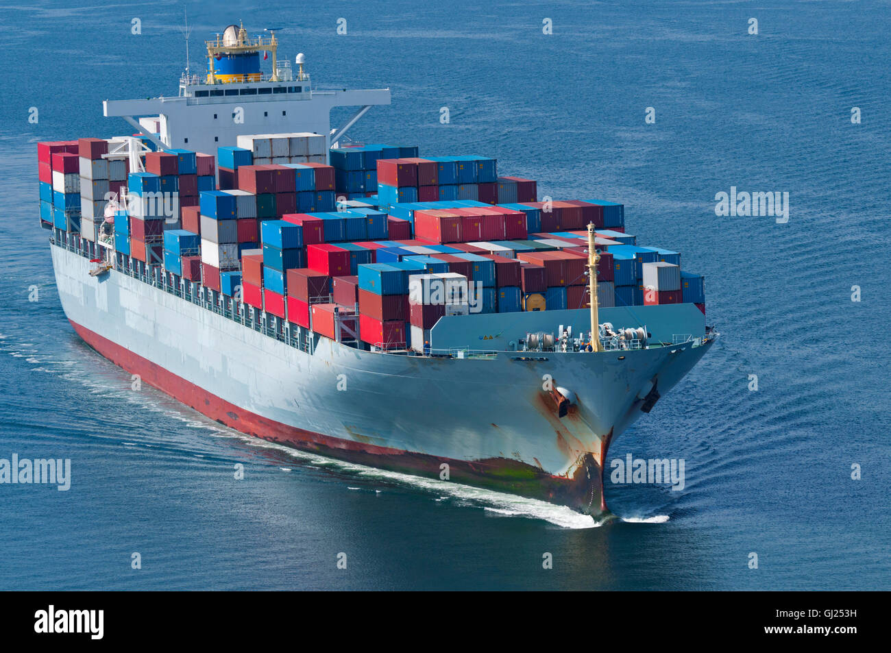 Shipping container ship anchor -Fotos und -Bildmaterial in hoher ...