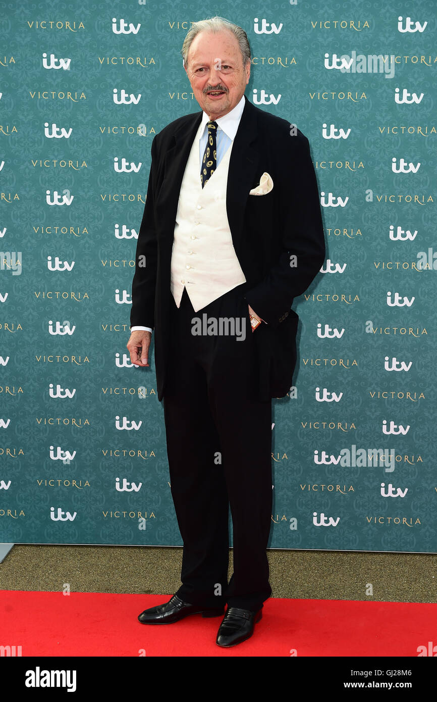 Peter Bowles Besuch der Welt premiere Screening von ITV Victoria im ...