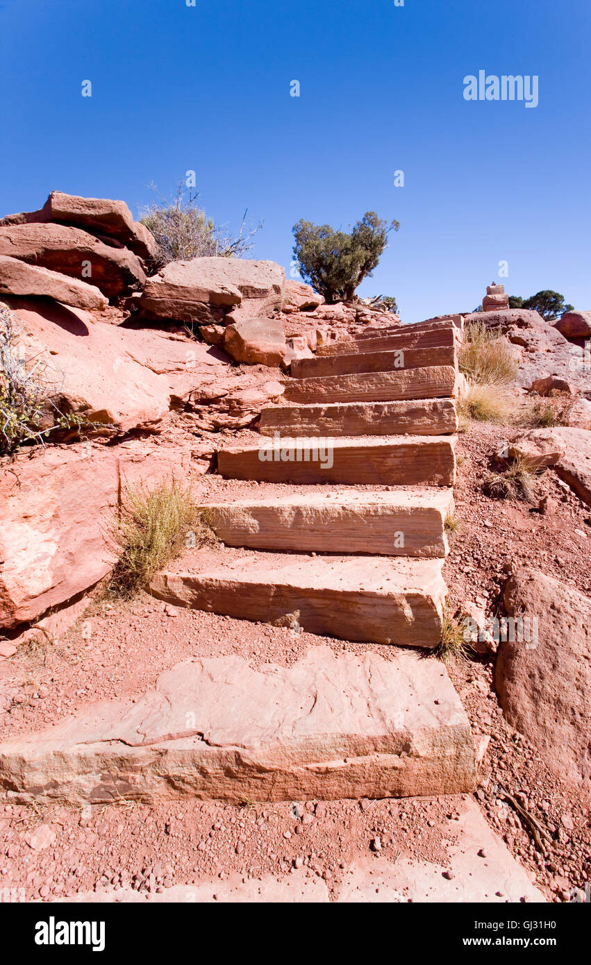 Treppen im fels -Fotos und -Bildmaterial in hoher Auflösung – Alamy