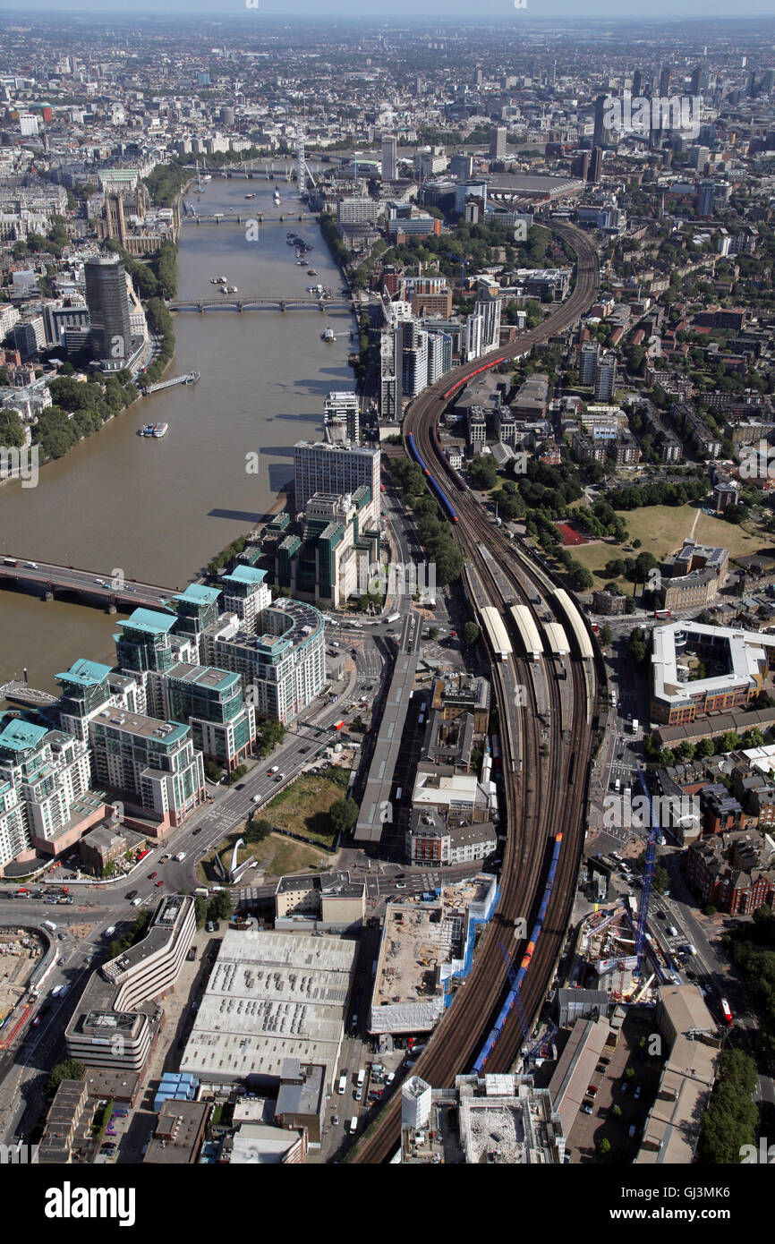 Waterloo eisenbahn -Fotos und -Bildmaterial in hoher Auflösung – Alamy