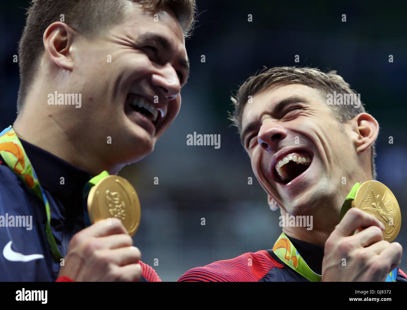 Herren 4 x 100m medley staffel finale -Fotos und -Bildmaterial in hoher Auflösung – Alamy