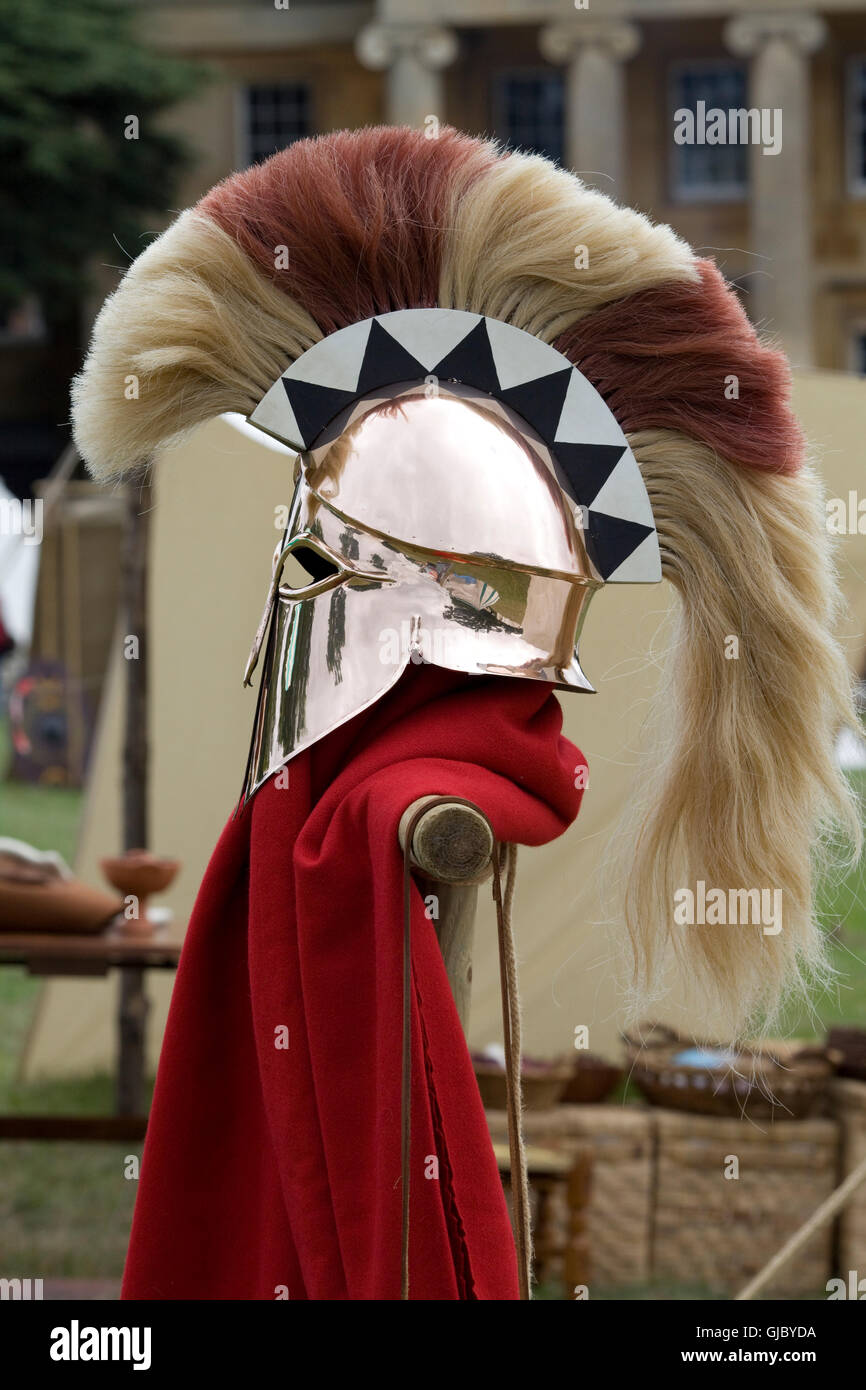 Griechische helme -Fotos und -Bildmaterial in hoher Auflösung – Alamy