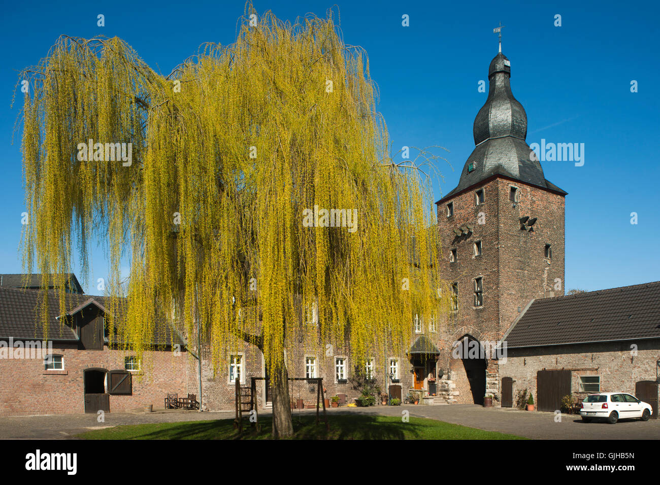 Burg efferen -Fotos und -Bildmaterial in hoher Auflösung – Alamy