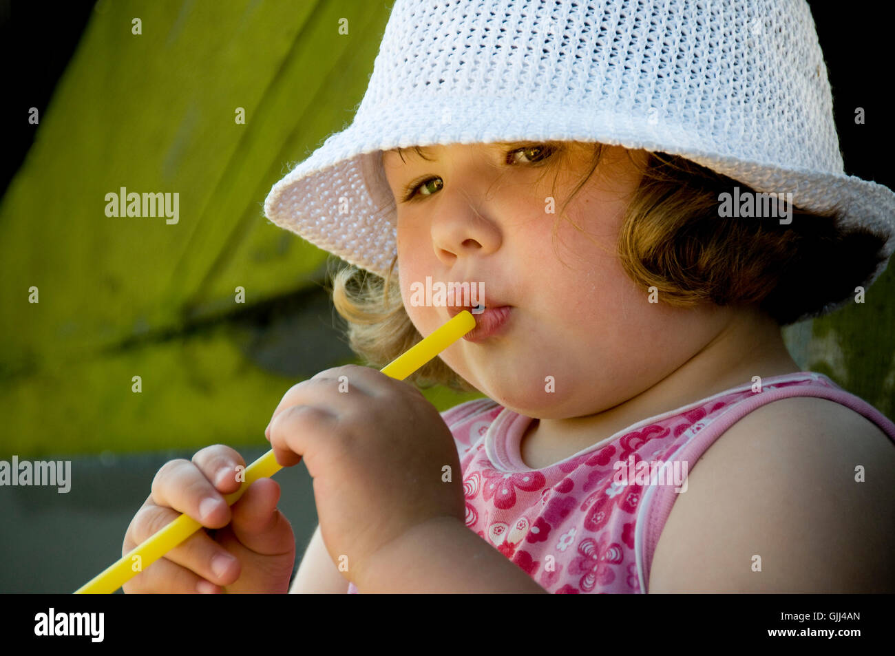 Luft anhalten kinder -Fotos und -Bildmaterial in hoher Auflösung – Alamy