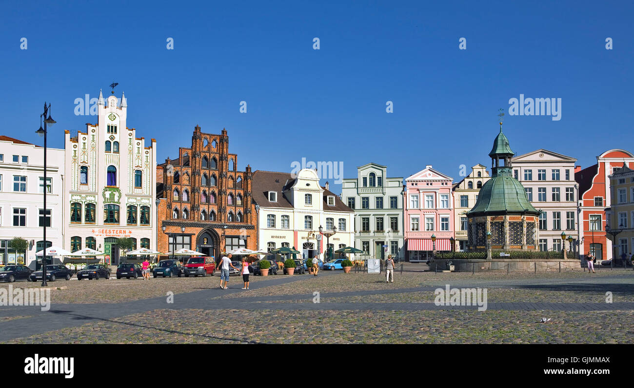 Wismar old town -Fotos und -Bildmaterial in hoher Auflösung – Alamy