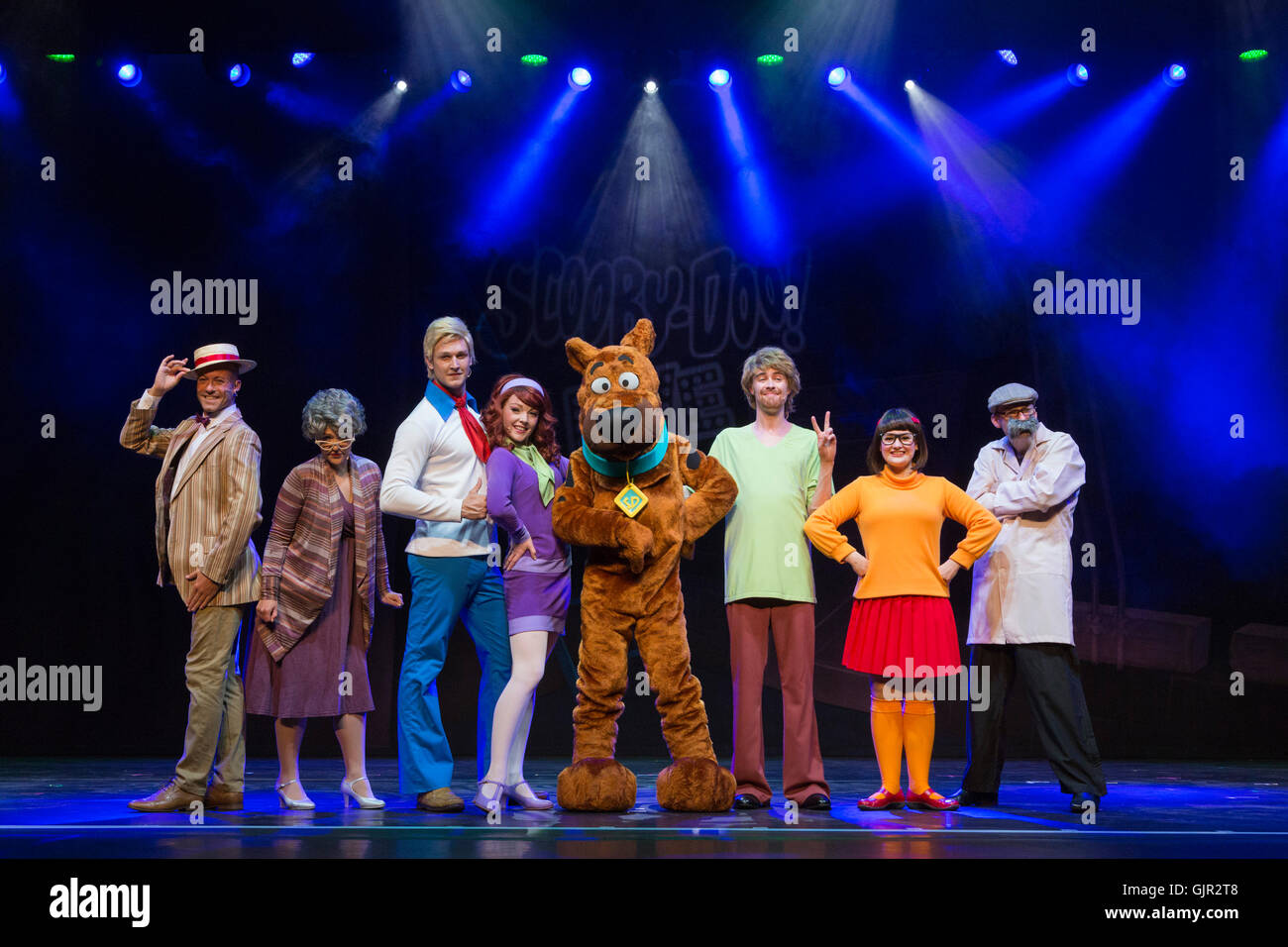 Die charlie drake show -Fotos und -Bildmaterial in hoher Auflösung – Alamy