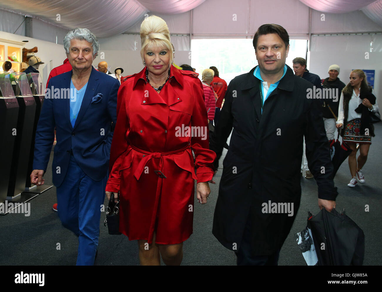 Ivana trump -Fotos und -Bildmaterial in hoher Auflösung - Seite 2 - Alamy