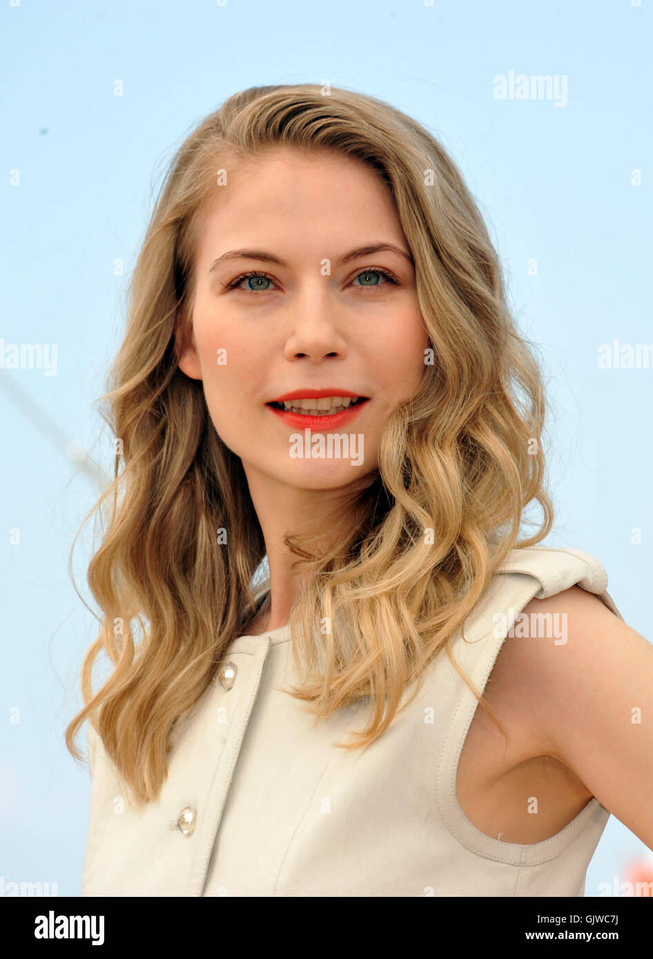 Nora Von Waldstätten Fotos Und Bildmaterial In Hoher Auflösung Alamy 9667