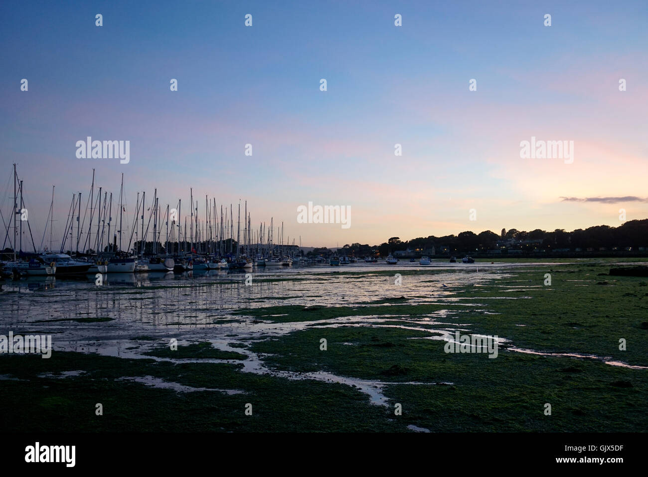 Bembridge marina -Fotos und -Bildmaterial in hoher Auflösung – Alamy