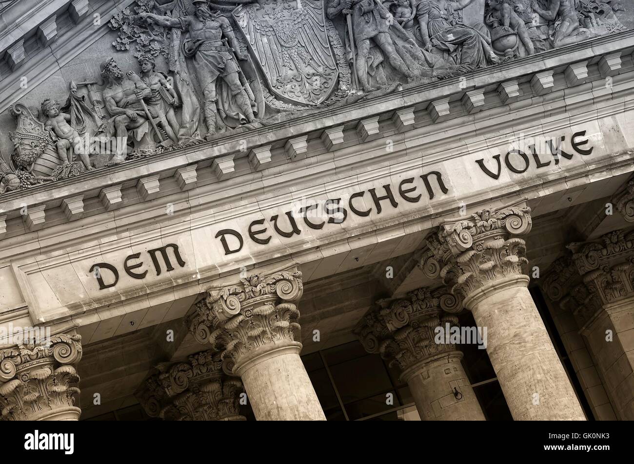 Wahl reichstag -Fotos und -Bildmaterial in hoher Auflösung – Alamy