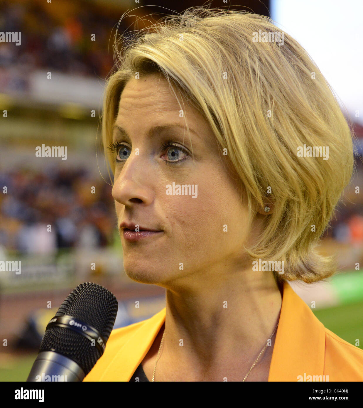 Sport Tv Moderatorin Stockfotos und -bilder Kaufen - Alamy